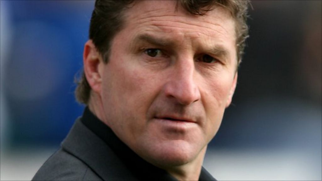 Tony Smith praises Phil Veivers for Salford progression - BBC Sport