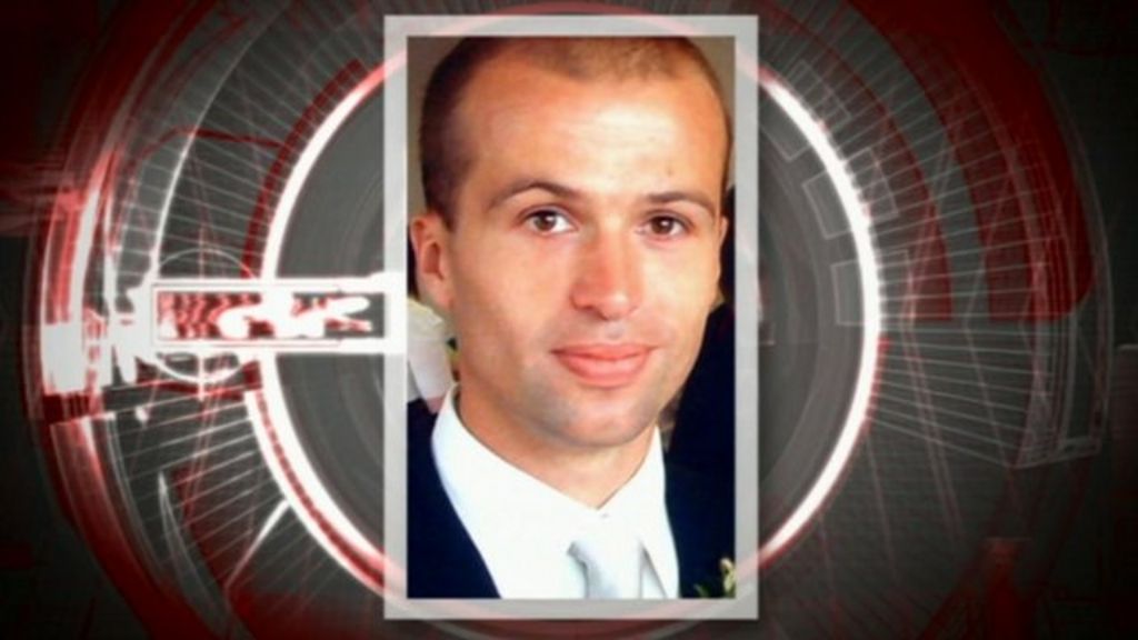 MI6 officer most likely 'poisoned or asphyxiated' - BBC News