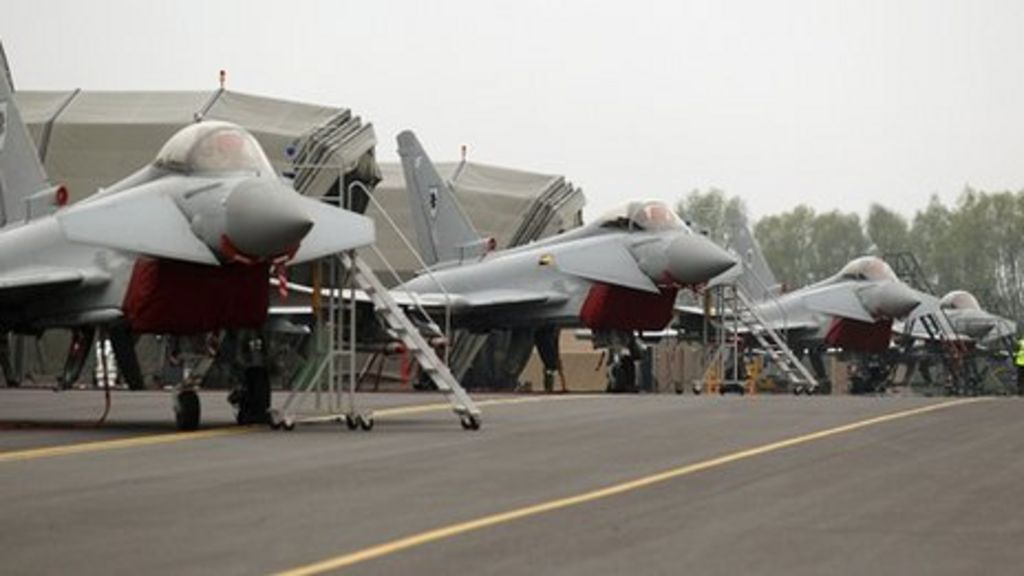 RAF Typhoon jets arrive in London to test Olympic security - BBC News