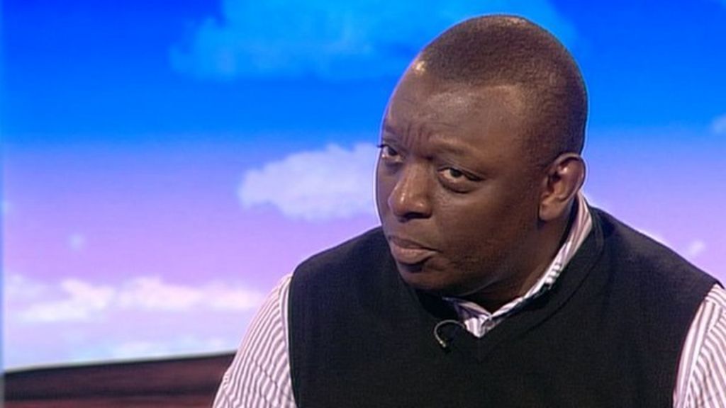Garth Crooks on minister's Ukraine Euro 2012 protest - BBC News