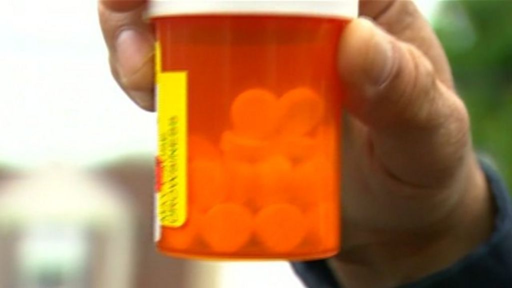 US painkiller addiction 'epidemic' - BBC News