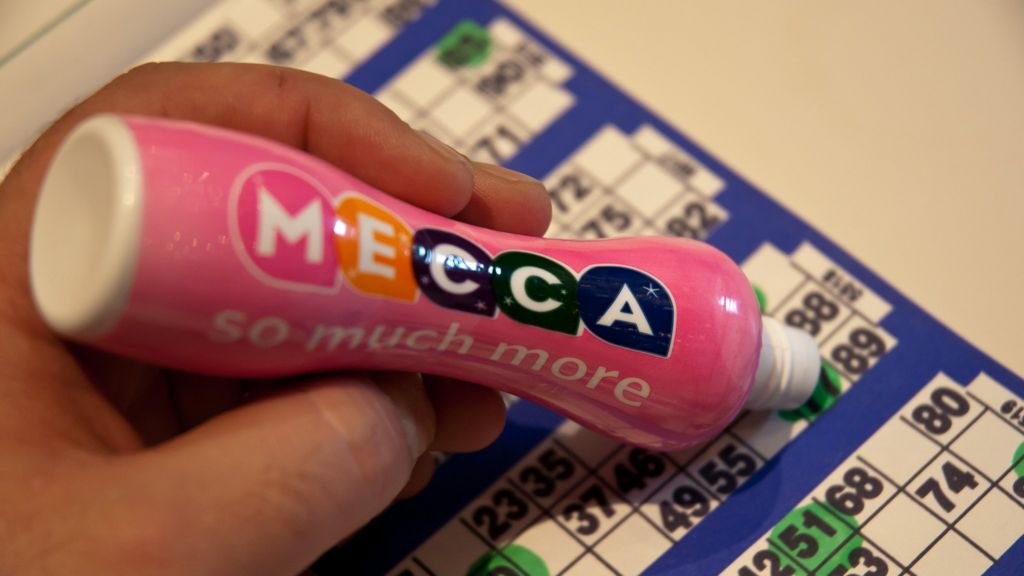 Mecca Bingo owner Rank buys Gala casinos for £205m - BBC News