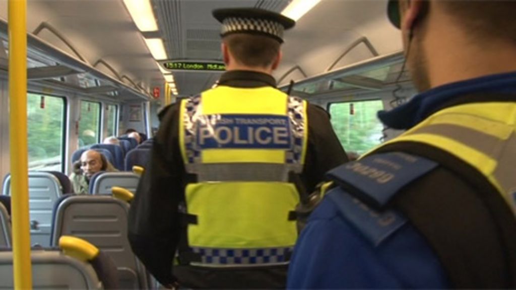 West Midlands police command centre opens - BBC News