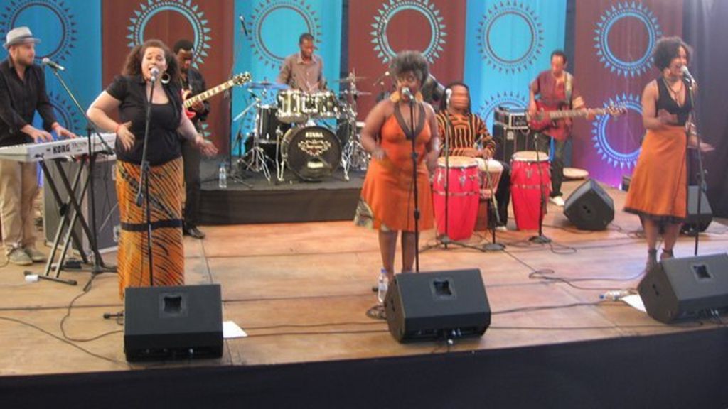 Queendom on making Afro-beats in Norway - BBC News