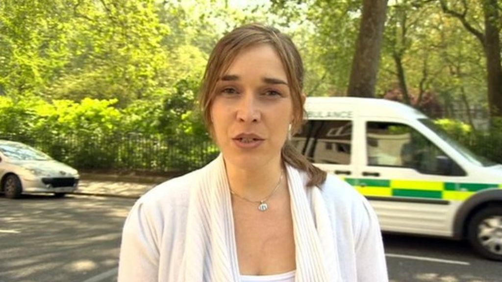 Justine Bold faced £34,000 bill for fertility treatment - BBC News