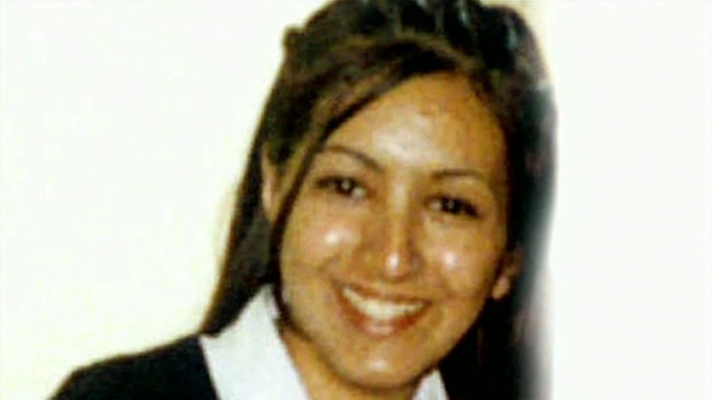 Shafilea Ahmed's parents abused her daily, sister tells court - BBC News