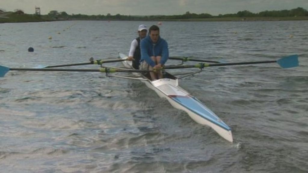 Training with Olympic champion rower Zac Purchase - BBC Newsround