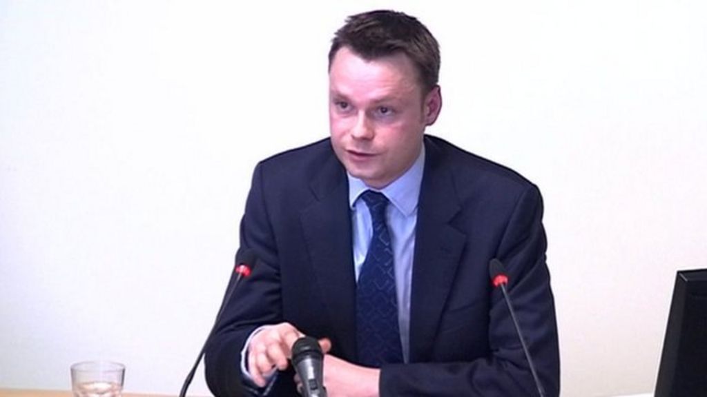 Adam Smith: Jeremy Hunt was not 'close' to NewsCorp - BBC News