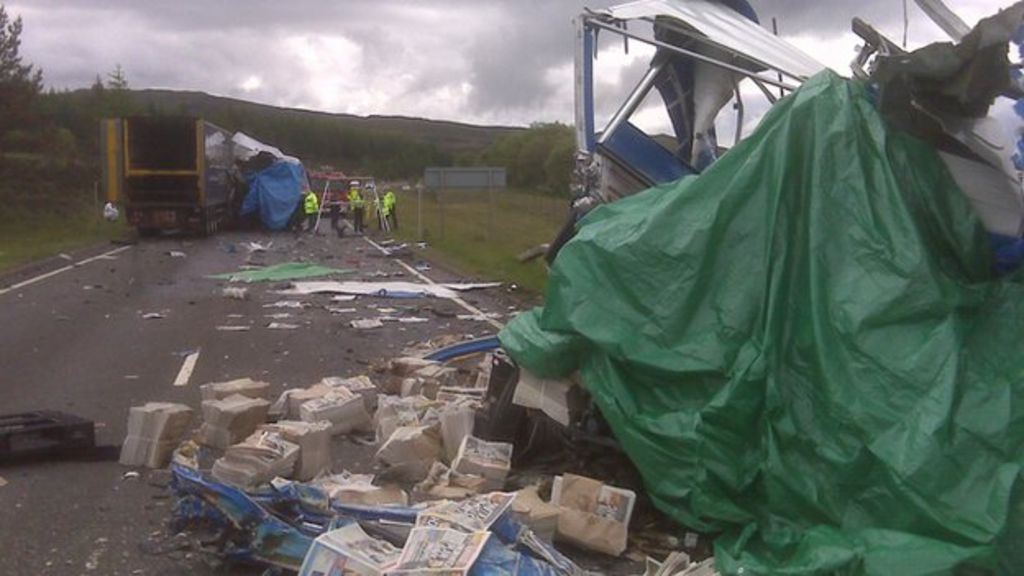 Two lorry drivers die in 'head-on' crash on A9 at Calvine - BBC News