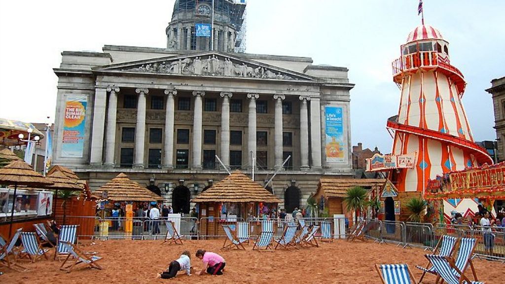 Nottingham Old Market Square 'beach' opens after delay - BBC News