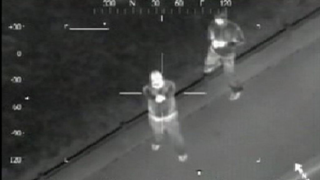 Police video of Birmingham riot gunmen - BBC News