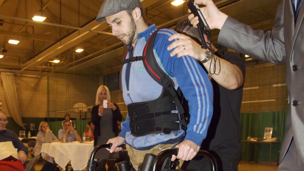 Sheffield hospital launches fund for Ekso 'bionic' suit - BBC News