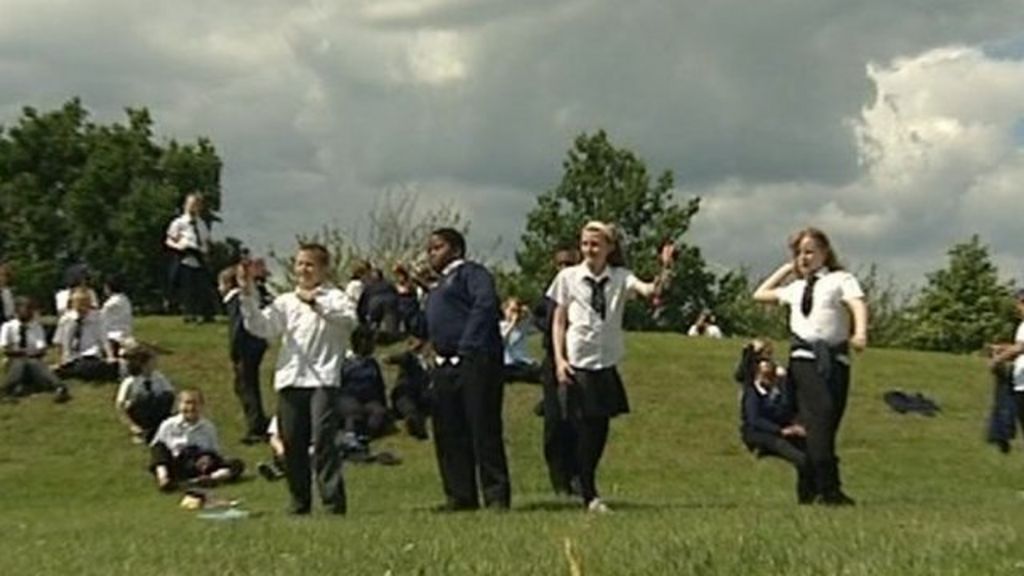 Children stage ancient and modern school Olympics - BBC News