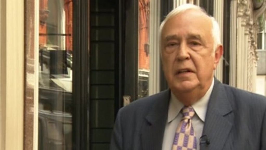 Economist Robert Skidelsky on Keynes and working hours - BBC News