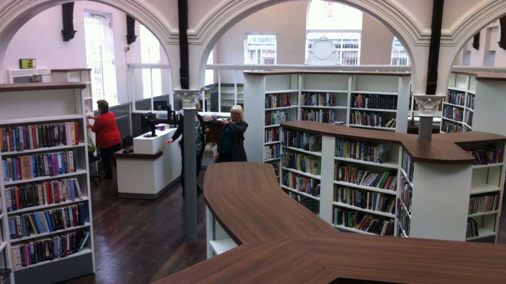 Hull's Western Library reopens after facelift - BBC News