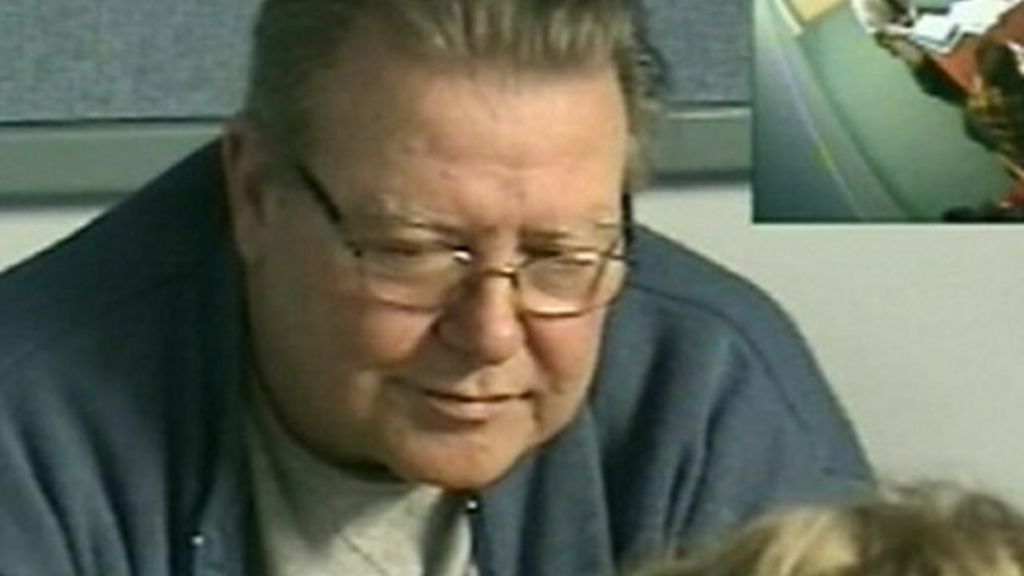 Ex-Scout leader Robert Major jailed for abuse - BBC News