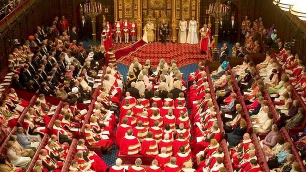 'Hereditary peers make a valuable contribution' - BBC News