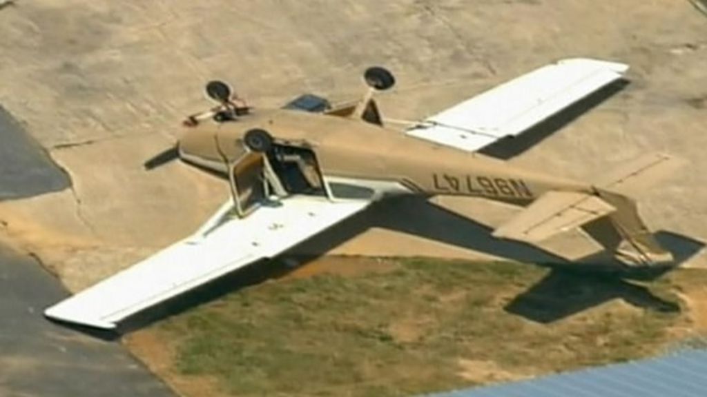 State of emergency declared in storm-hit US states - BBC News