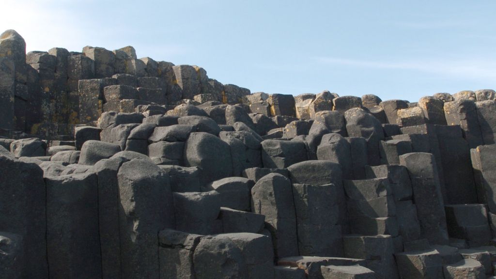 Giant's Causeway's long history of attracting tourists - BBC News