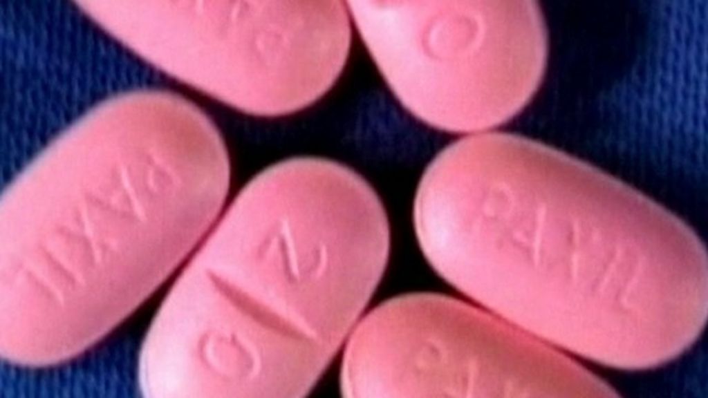 GlaxoSmithKline to pay $3bn in US drug fraud scandal - BBC News