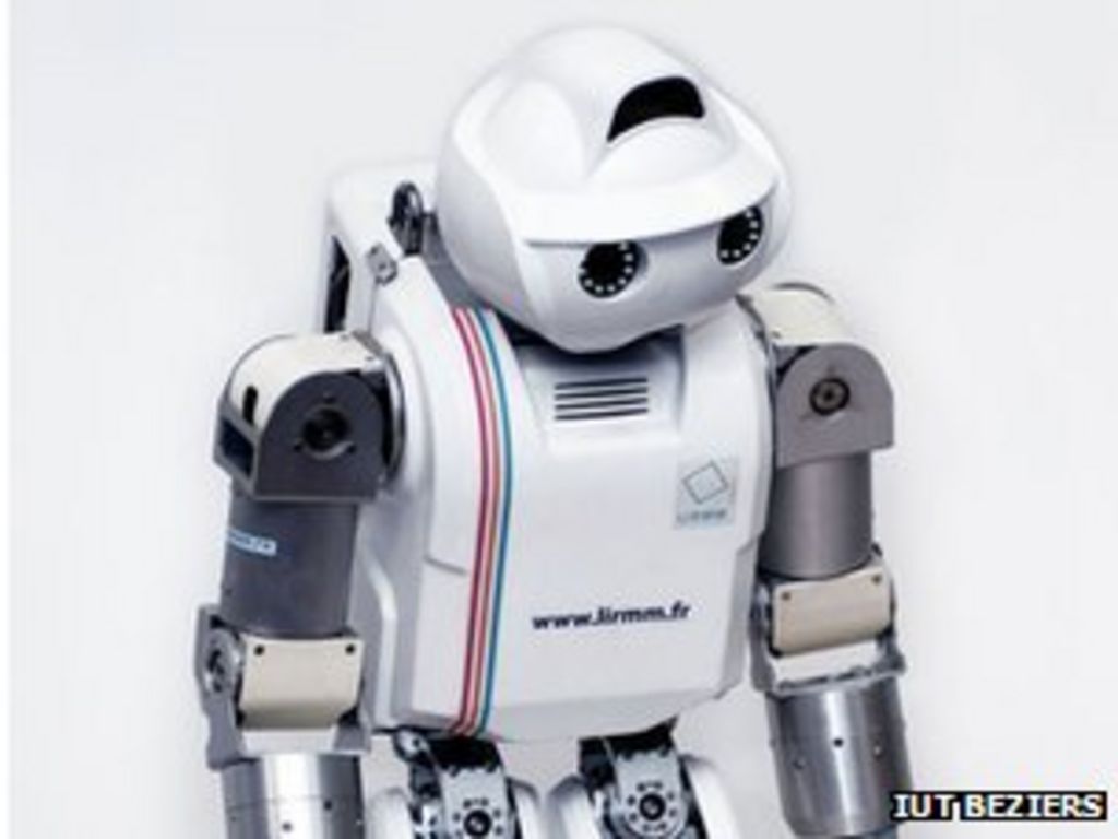 Man and robot linked by brain scanner - BBC News