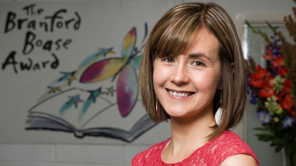 My Sister Lives on the Mantelpiece wins Branford Boase award - BBC News