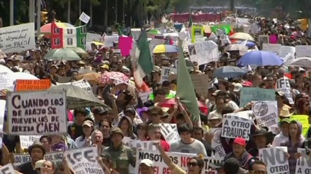 Mexicans challenge Pena Nieto's victory in huge march - BBC News