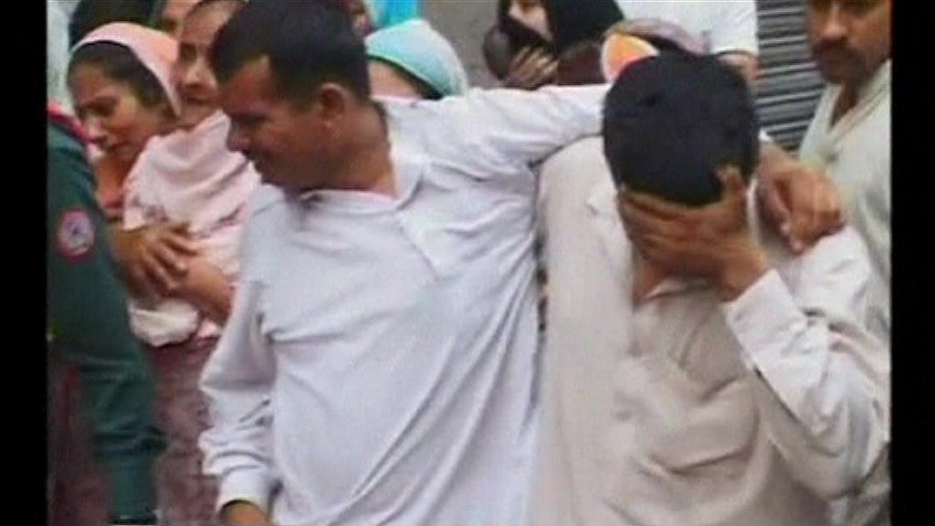 Taliban ambush Pakistani trainee policemen - BBC News