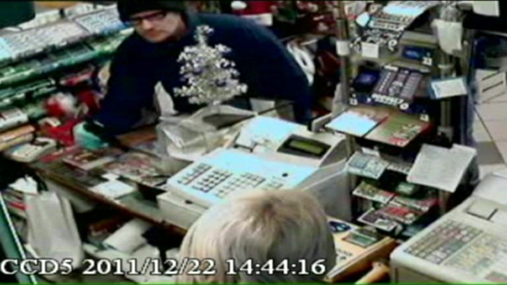 David Parcell robbed the Best One shop in Southampton - BBC News