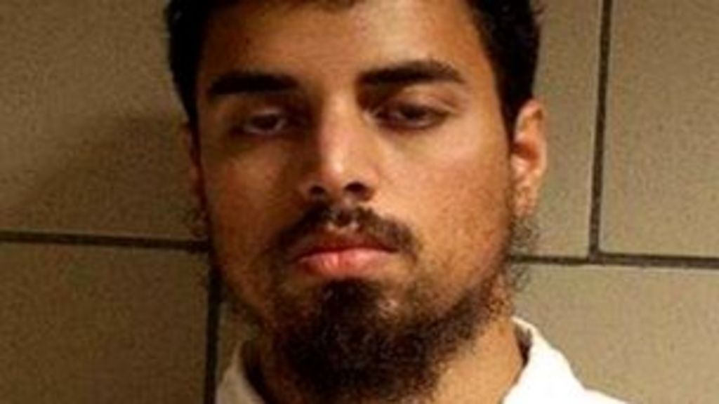 Rezwan Ferdaus admits US model plane explosives plot - BBC News