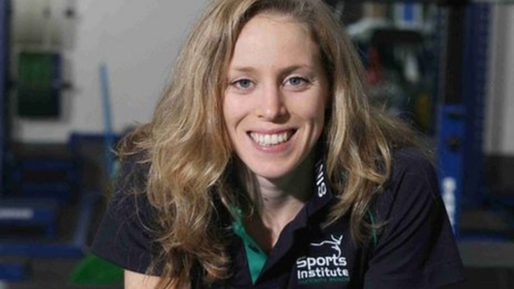 Aileen Morrison aims for Triathlon top 10 at London Games - BBC Sport