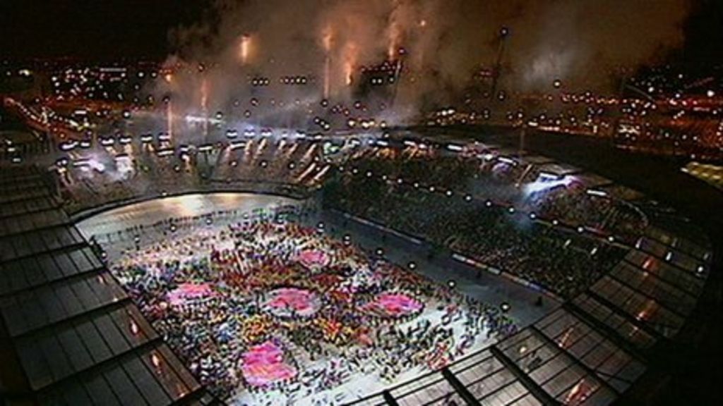 Manchester Commonwealth Games has 'walking tall' legacy - BBC News
