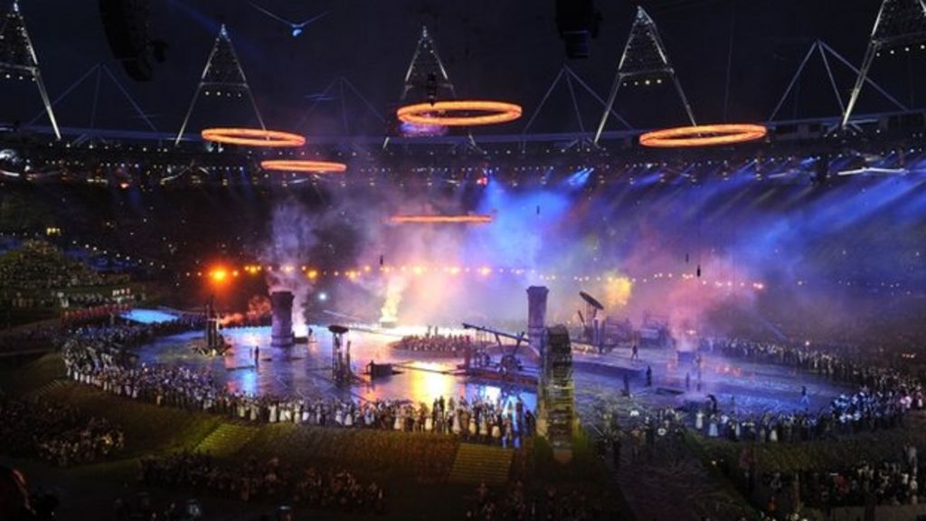Massive ceremony opens Games - BBC Newsround