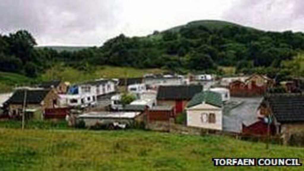 Pontypool Race Gypsy site extension proposed by Torfaen - BBC News