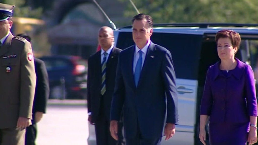 Mitt Romney ends overseas tour in Poland - BBC News