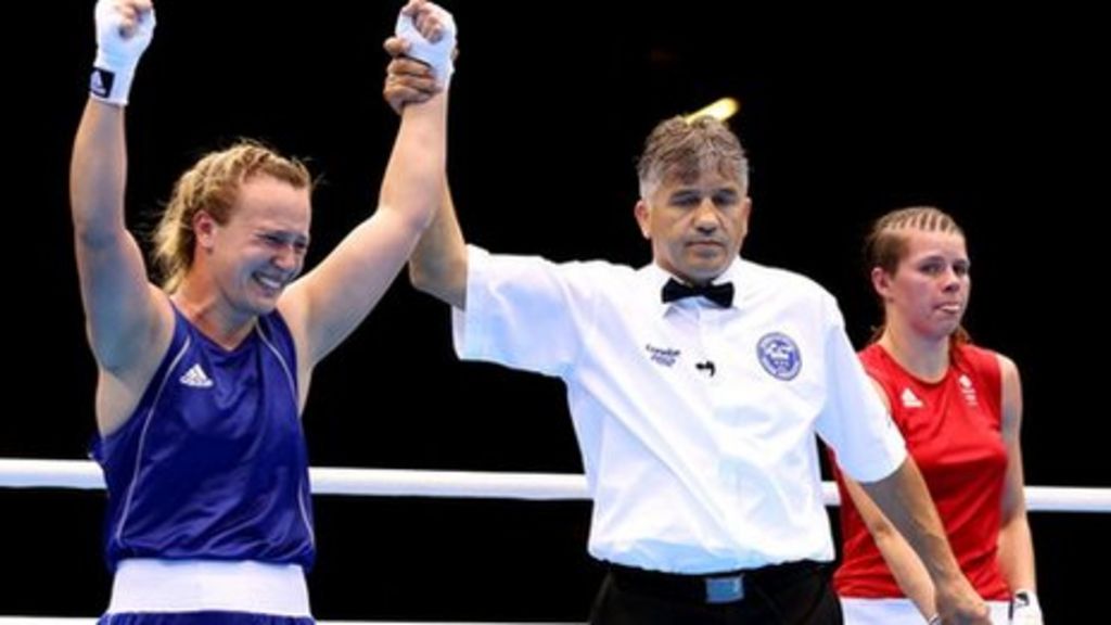 Olympics boxing: Great Britain's Savannah Marshall in shock upset - BBC ...