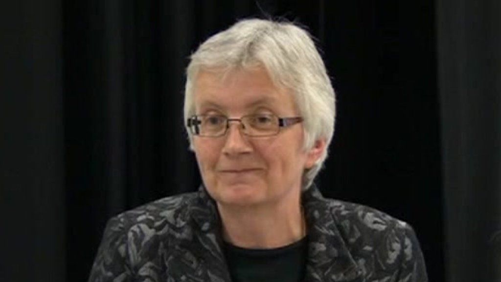 Winterbourne View: Report urges changes in adult care - BBC News