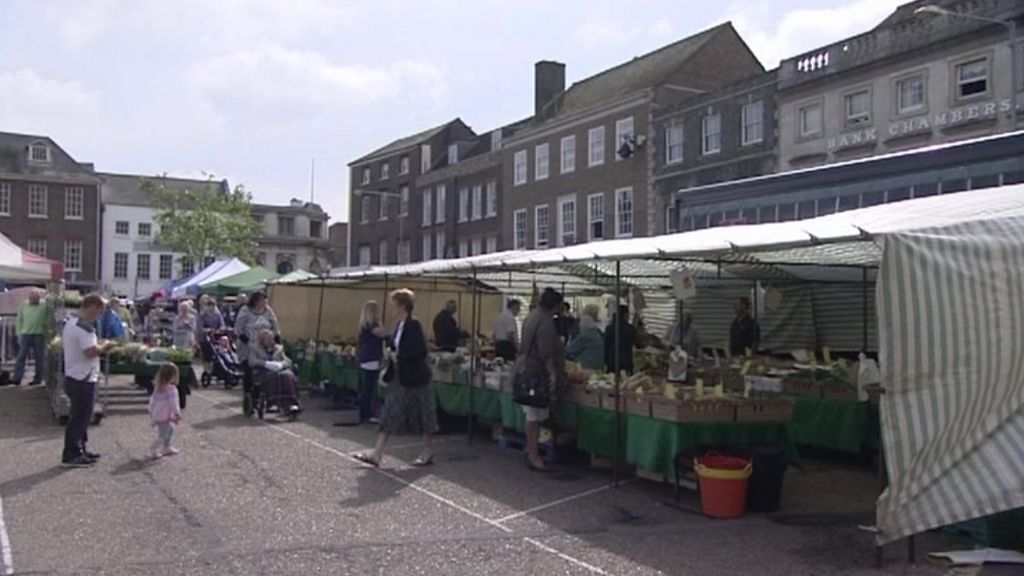 King's Lynn and Hunstanton markets in trade boost - BBC News