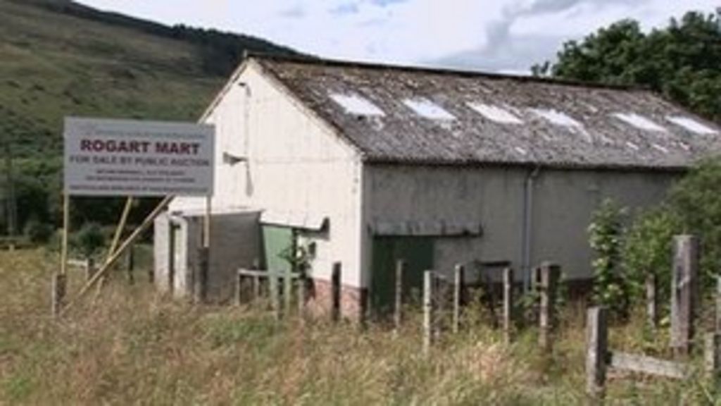 Disused Rogart auction mart sells at auction for £50,000 - BBC News