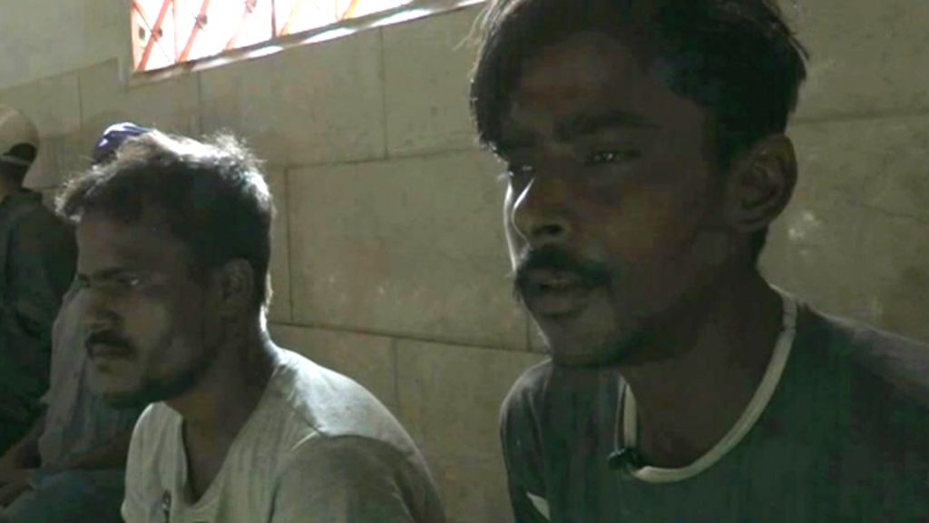 'Cold turkey' only option for Karachi's addicts - BBC News