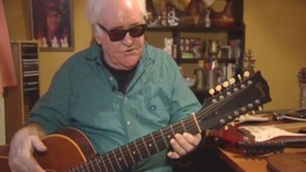 Welsh musicians to launch new agency in PRS royalty row - BBC News