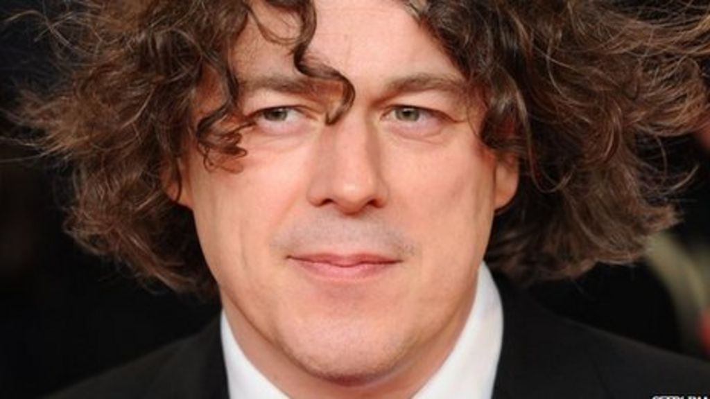 Alan Davies 'regrets Hillsborough media furore' - BBC News
