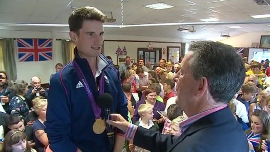 Party for shooting gold champion Peter Wilson - BBC News
