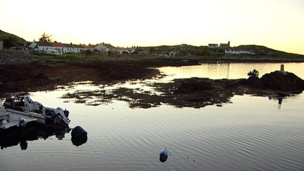 Coll aims for Dark Skies status - BBC News