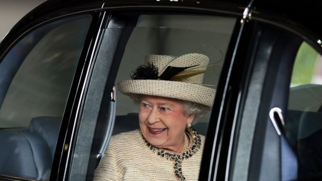 Queen advertises chauffeur position for Royal household - BBC News