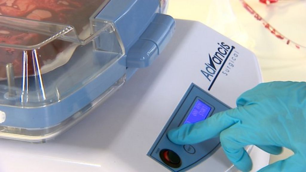 Pioneering technique sees body's 'spilled' blood being reused - BBC News