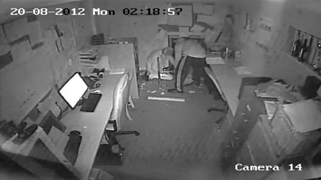 Money for Corin Potts operation stolen - BBC News