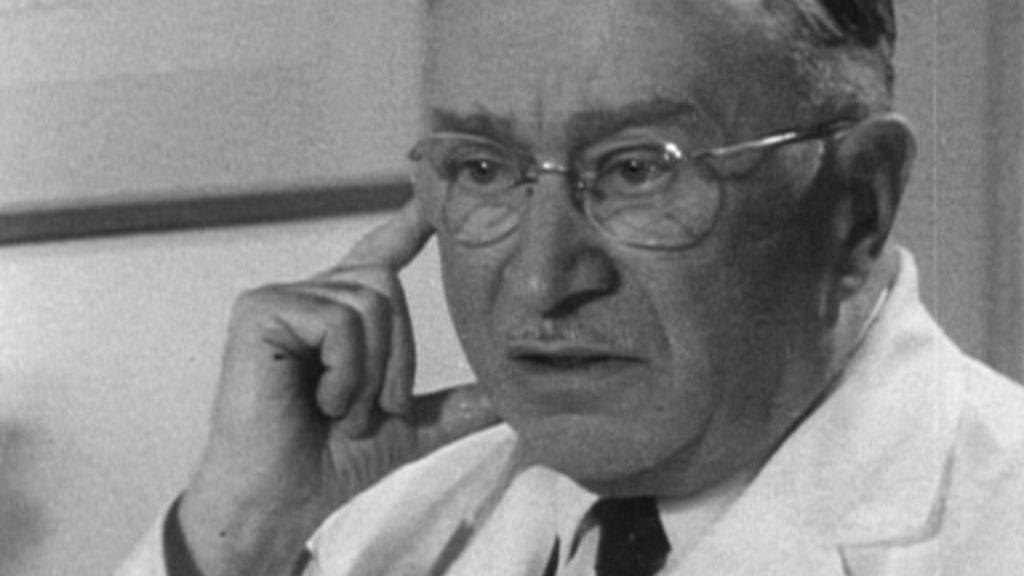 How the Paralympic Games began - BBC News