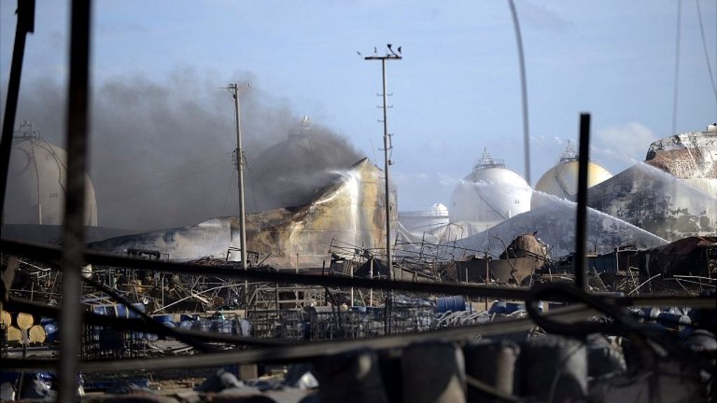 Venezuela's Amuay oil refinery reopens after fire - BBC News