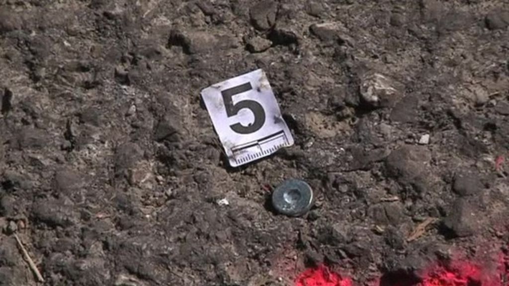 French police clear shootings scene - BBC News